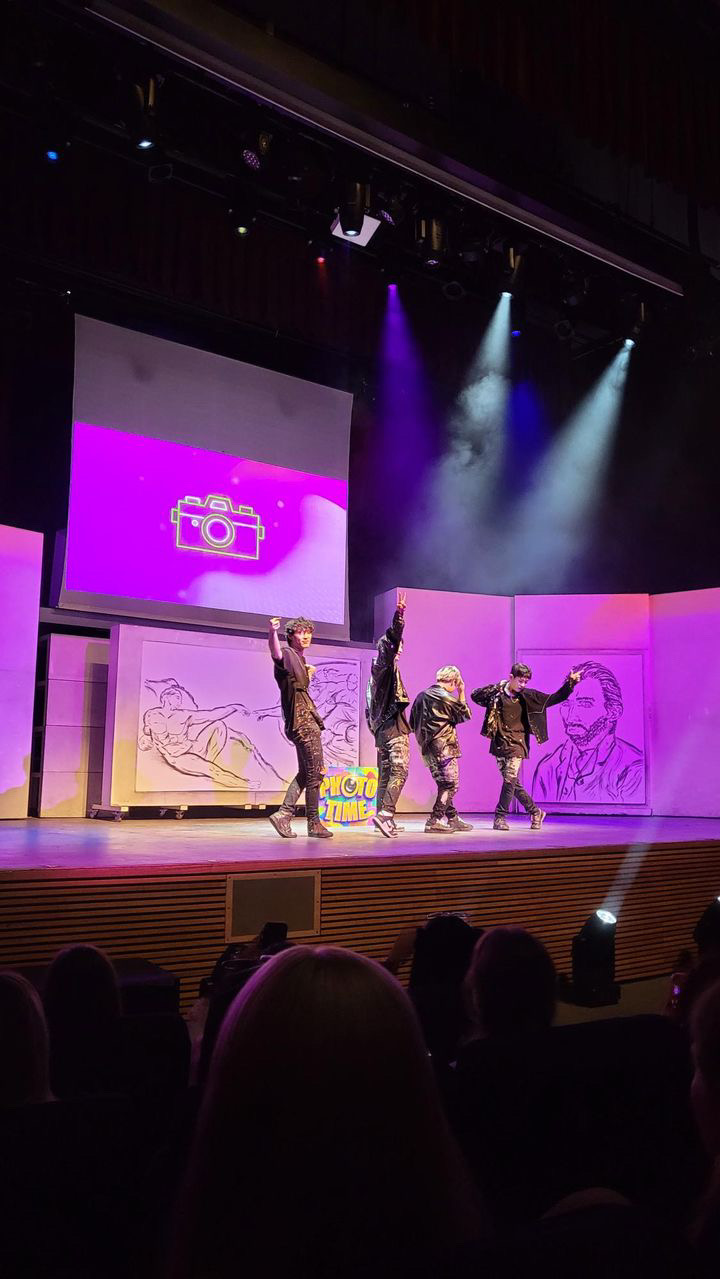 Such a nice show ! | Funday Korea